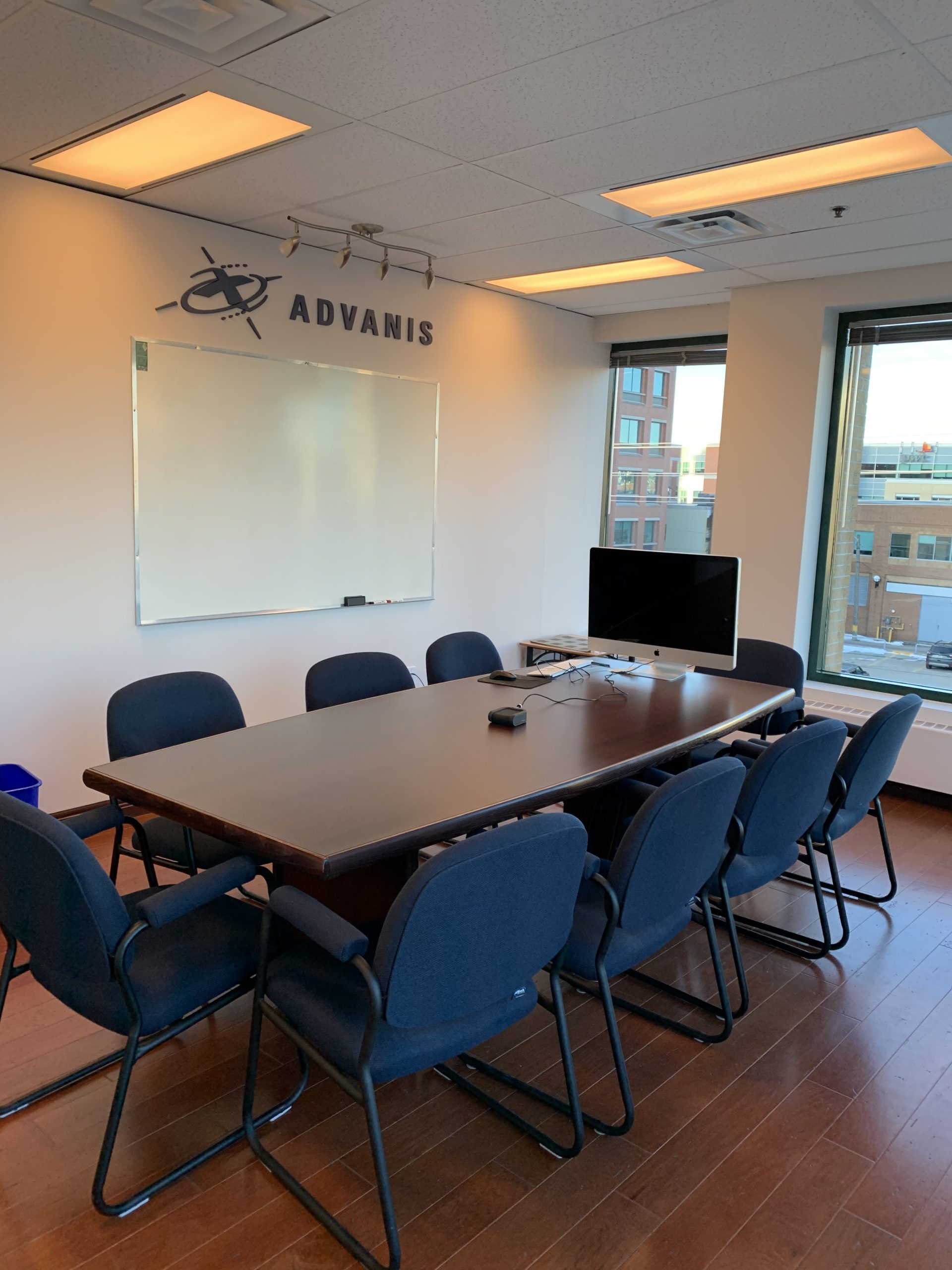 Advanis - Advanis.net